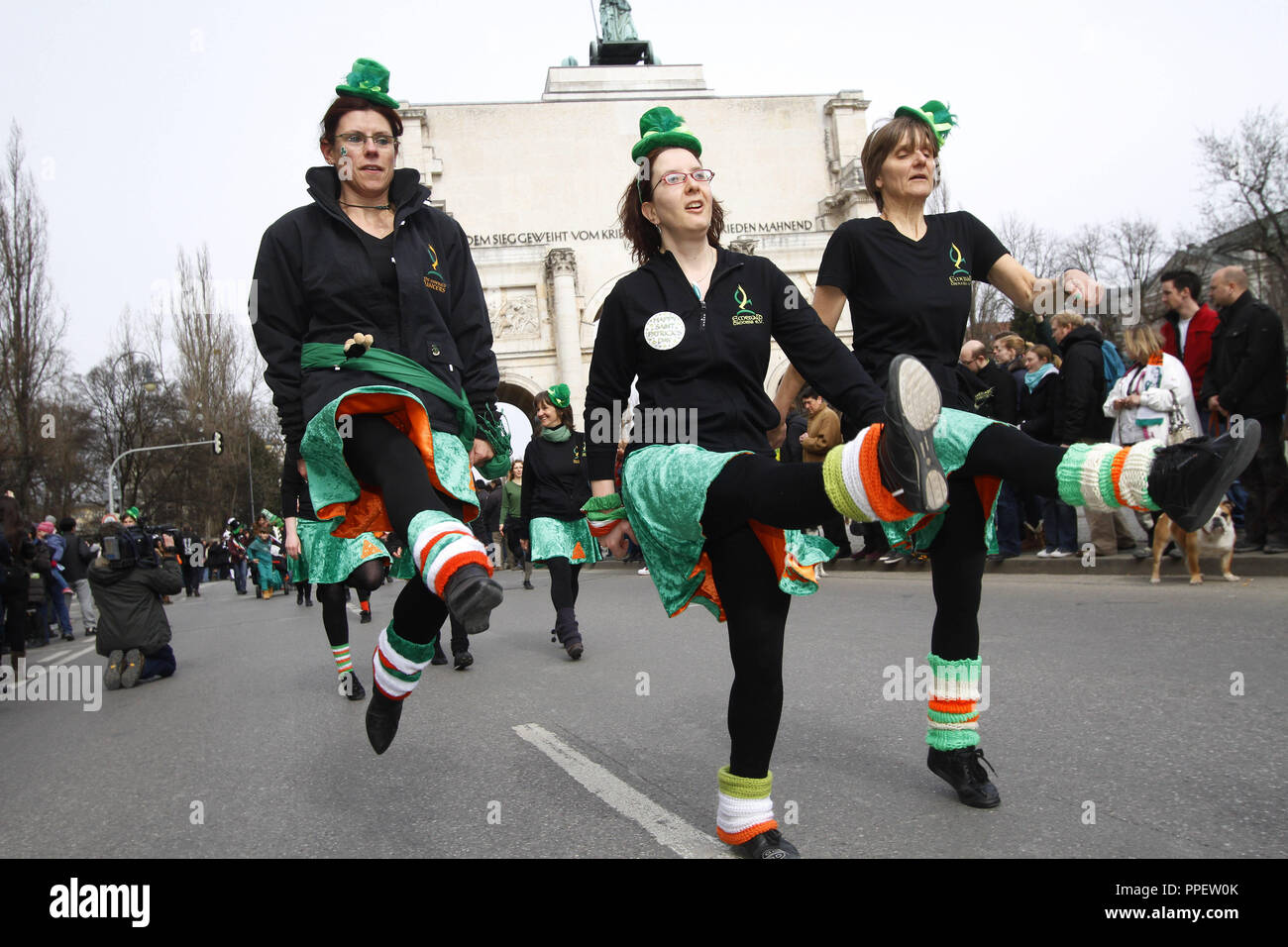 Irish People Dancing