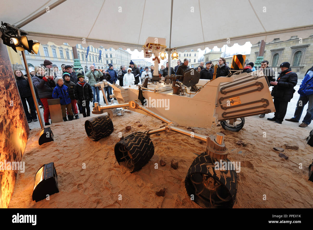 A faithful replica of the Mars rover "Curiosity" of the U.S. space ...