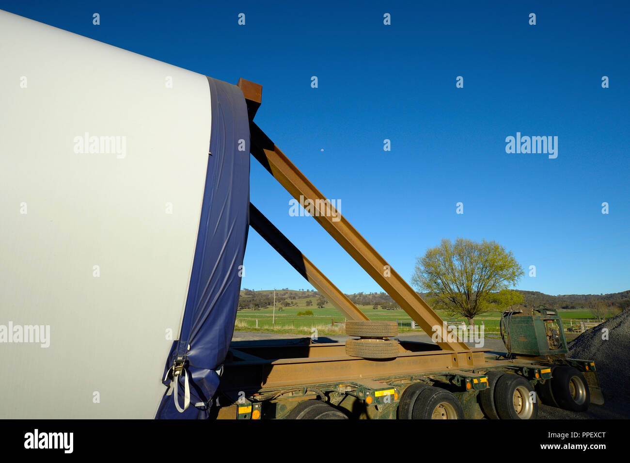 section of wind turbine column tower parked up awaiting use Stock Photo ...