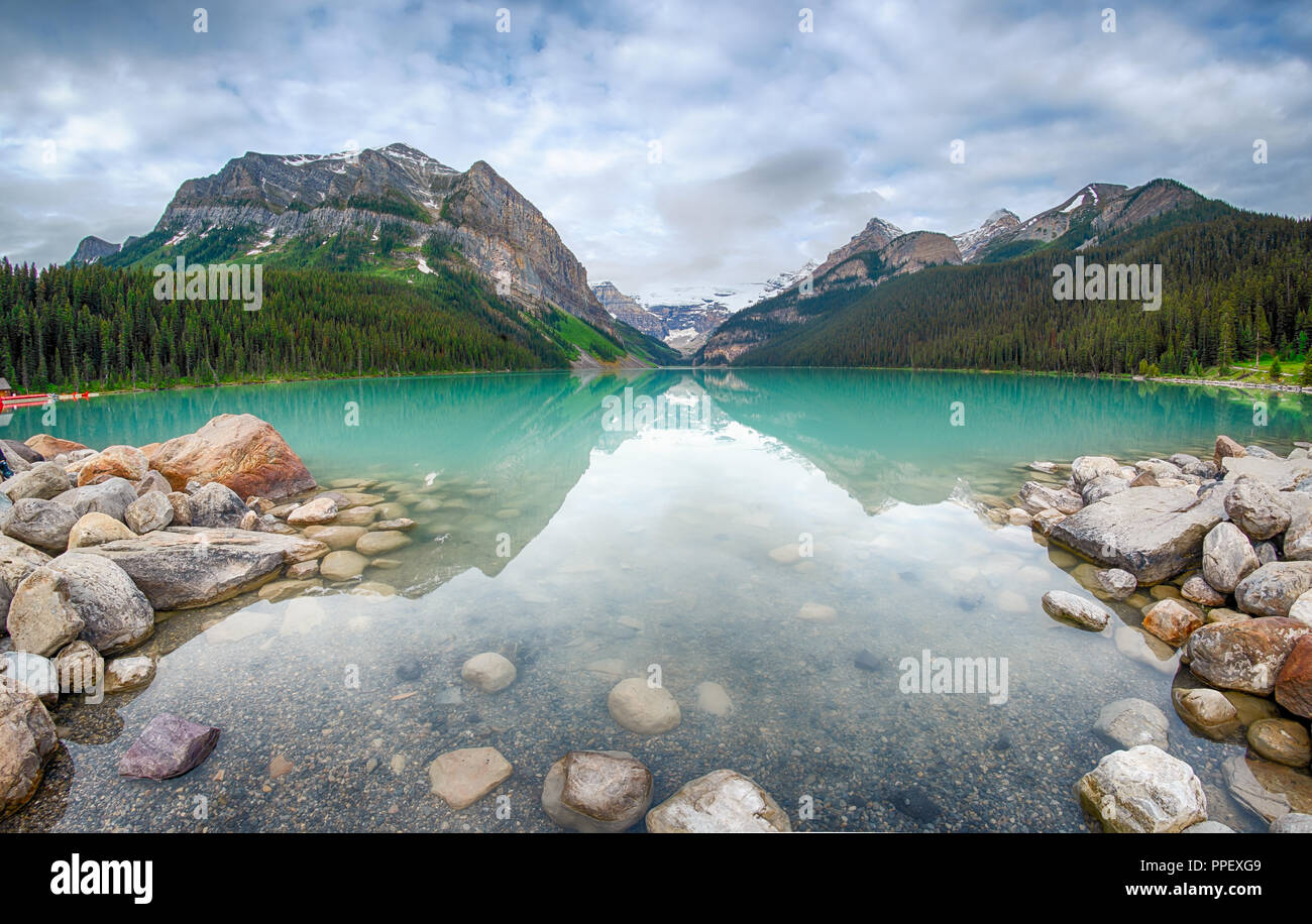 Canada beautiful landscape summer hi-res stock photography and images ...