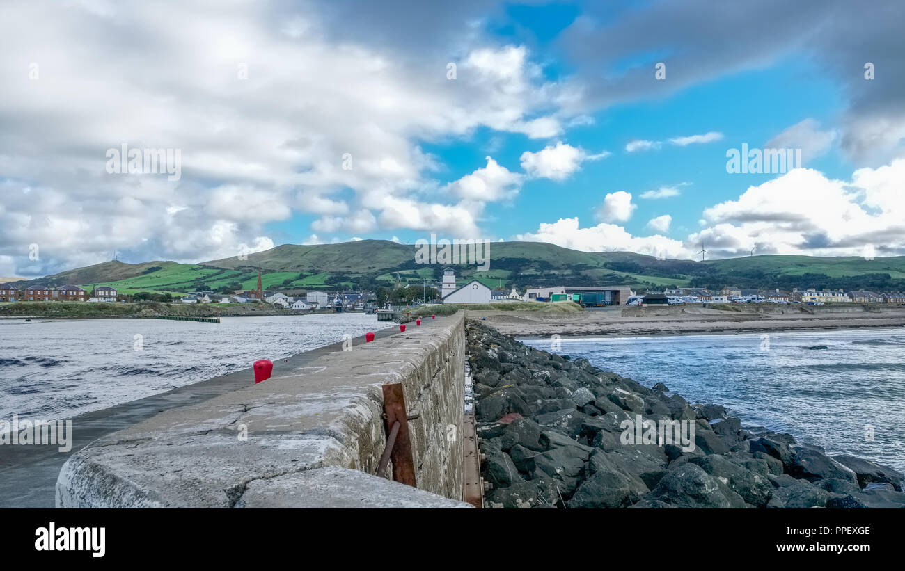 Girvan harbour and town hi-res stock photography and images - Alamy