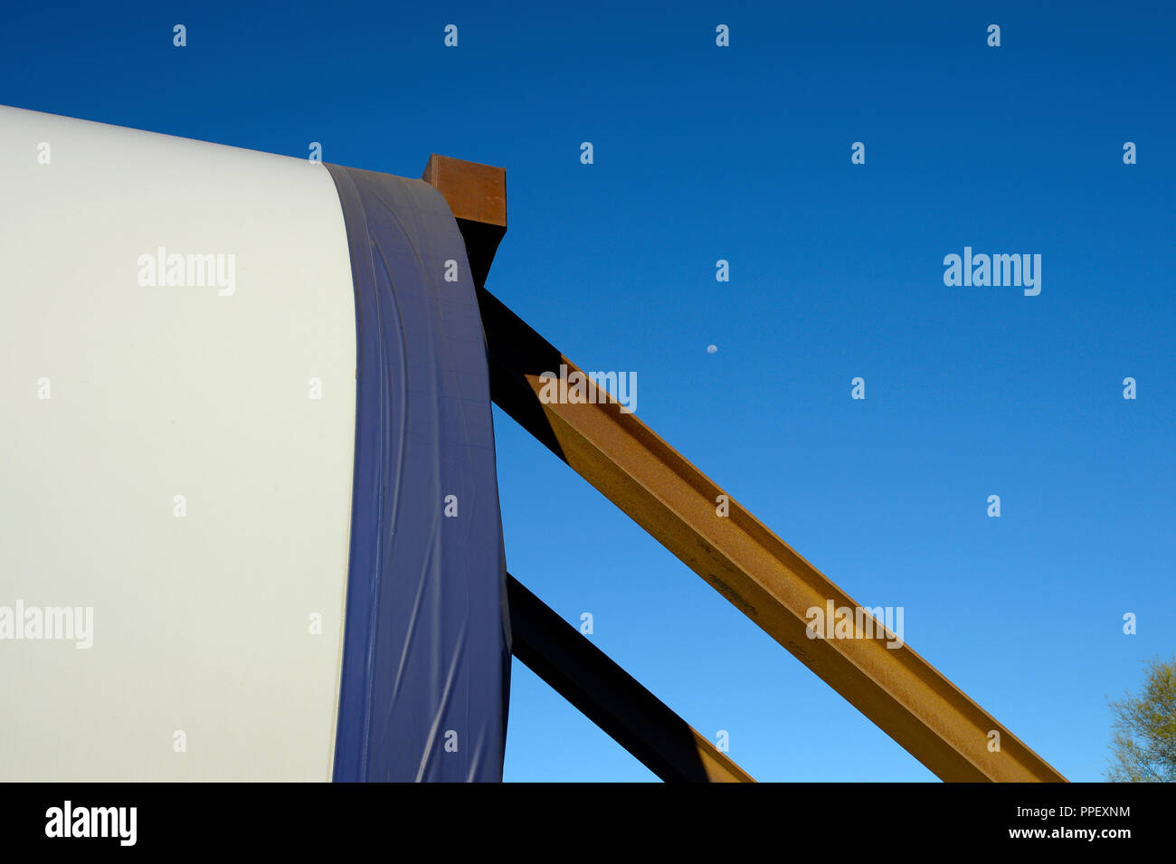 section of wind turbine column tower parked up awaiting use Stock Photo ...