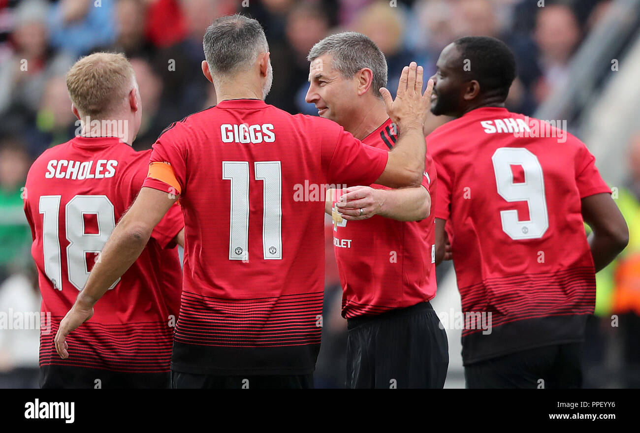 Dennis irwin united hi-res stock photography and images - Alamy