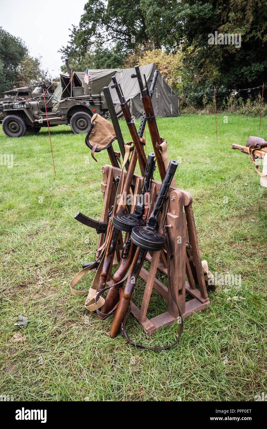 Ww2 Submachine Guns High Resolution Stock Photography and Images - Alamy