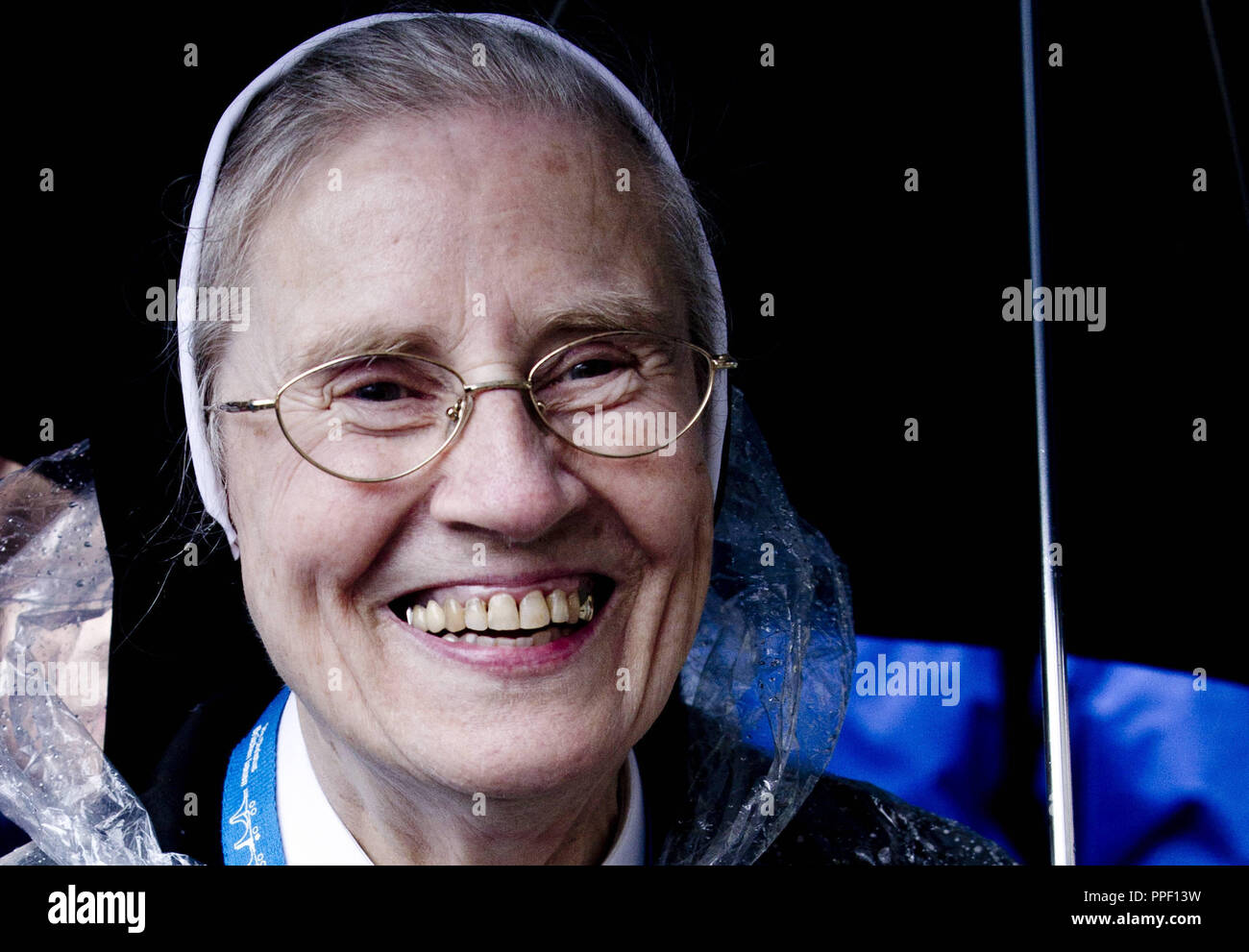 German nun hi-res stock photography and images - Alamy