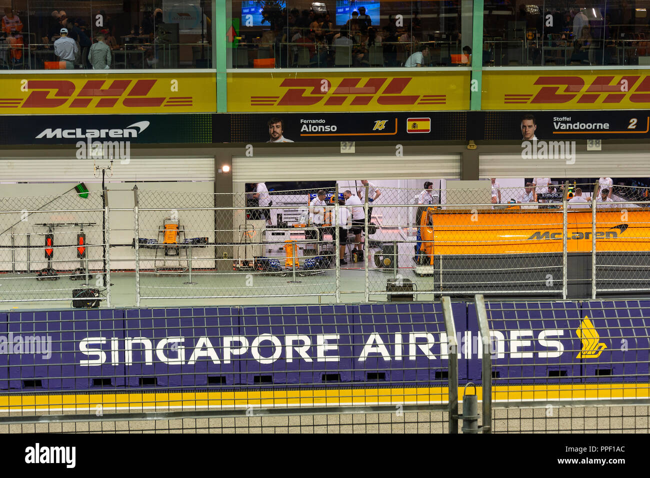 Formula 1 pit lane hi-res stock photography and images - Alamy