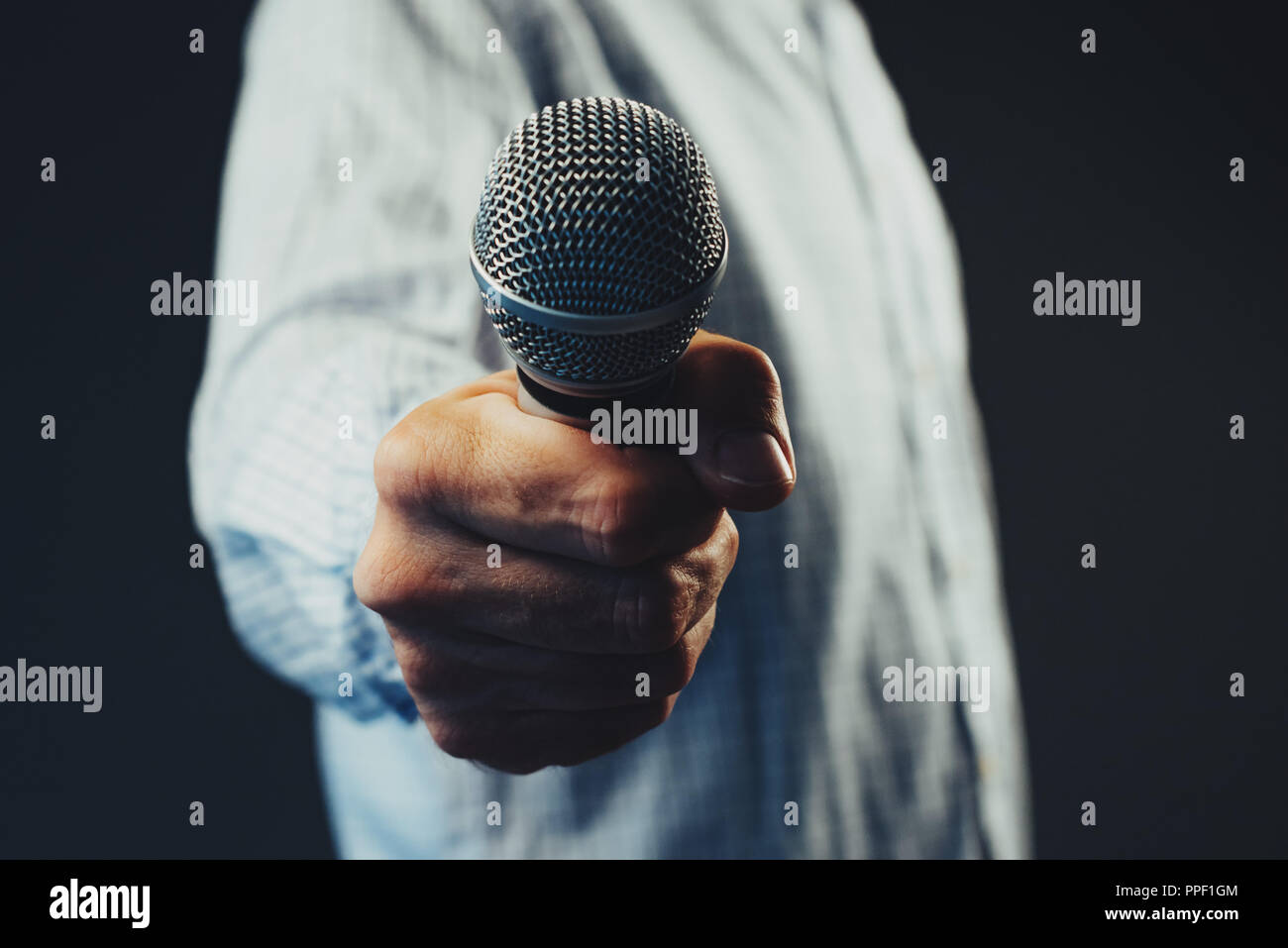 Tv media interview mic microphone hi-res stock photography and images ...