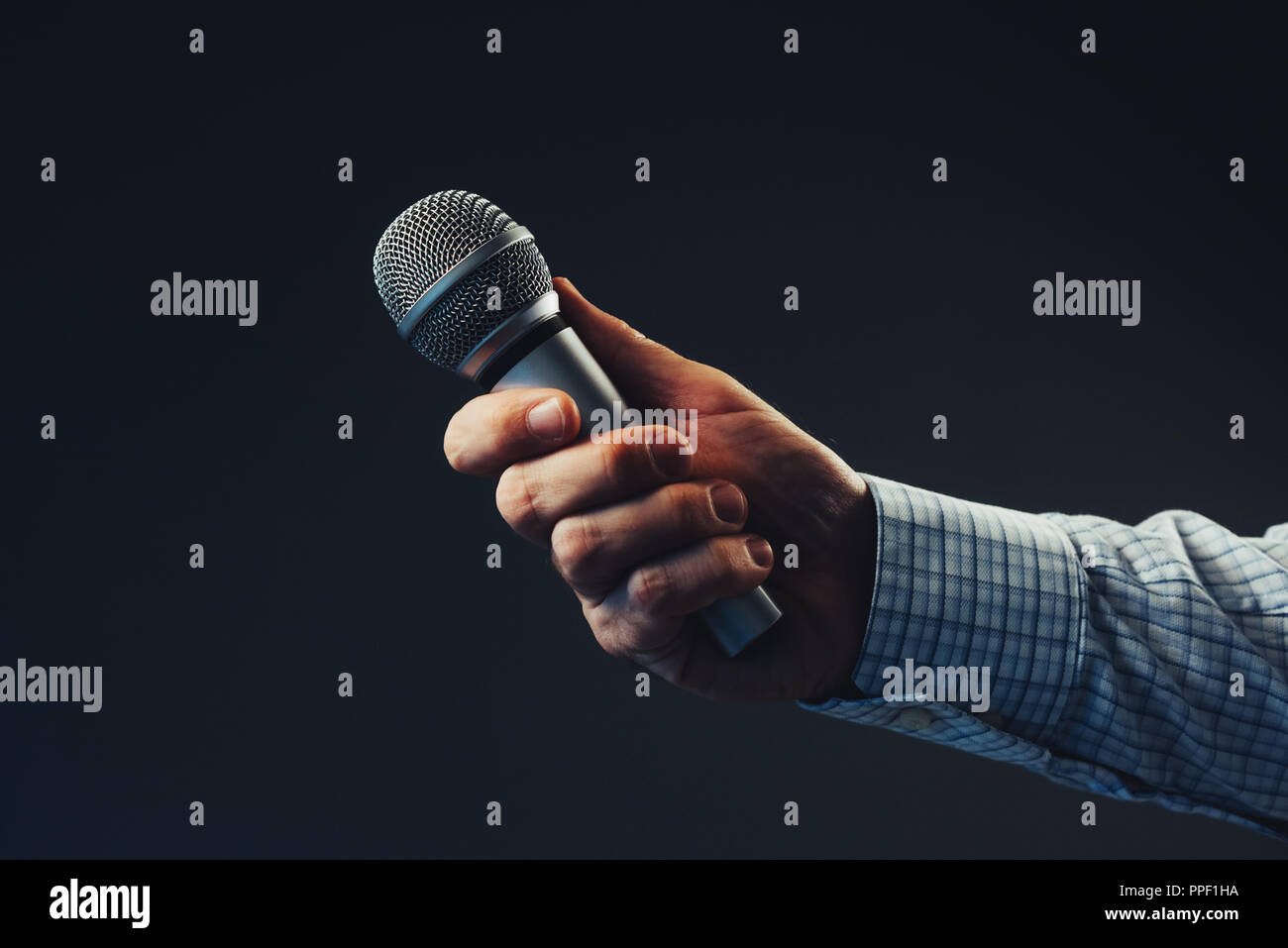 Interview media hi-res stock photography and images - Alamy