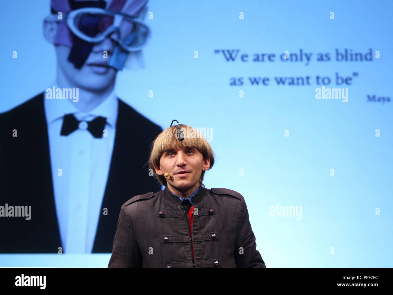 The British-Irish artist and composer Neil Harbisson is colorblind from ...