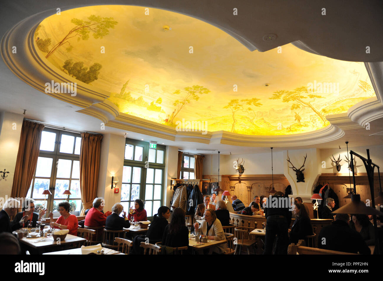 The spatenhaus munich hi-res stock photography and images - Alamy