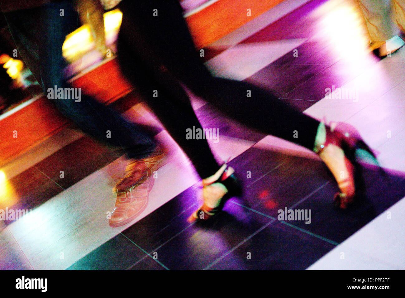Salsa dancing legs hi-res stock photography and images - Alamy