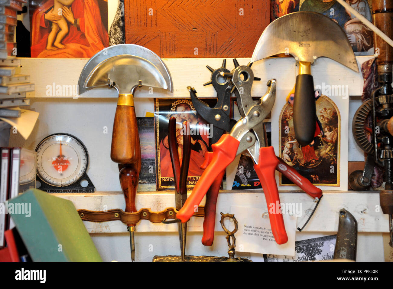 Saddlery tools hi-res stock photography and images - Alamy