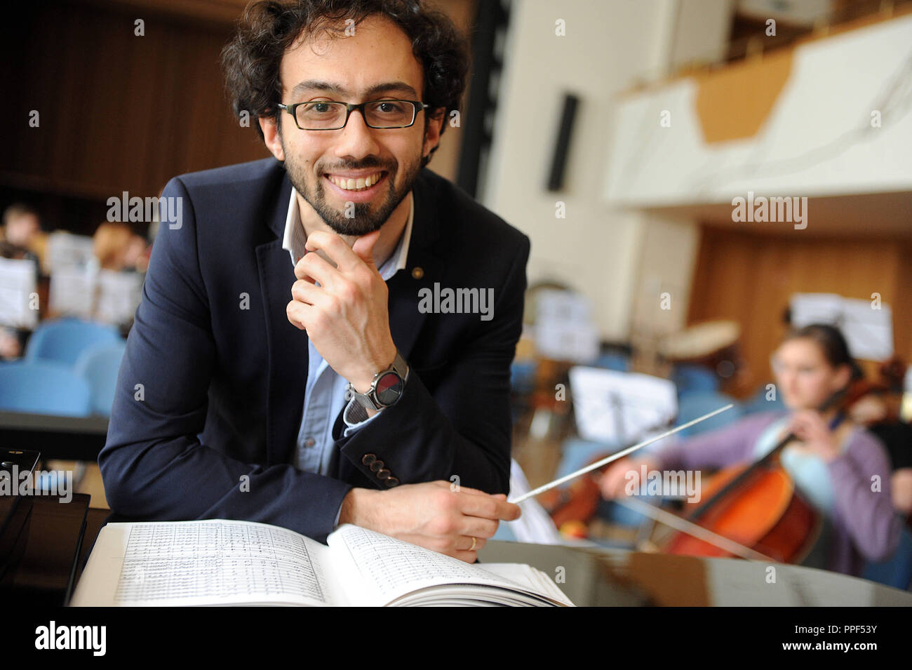 Conductor Fuad Ibrahimov with the orchestra "Neue Philharmonie Muenchen ...