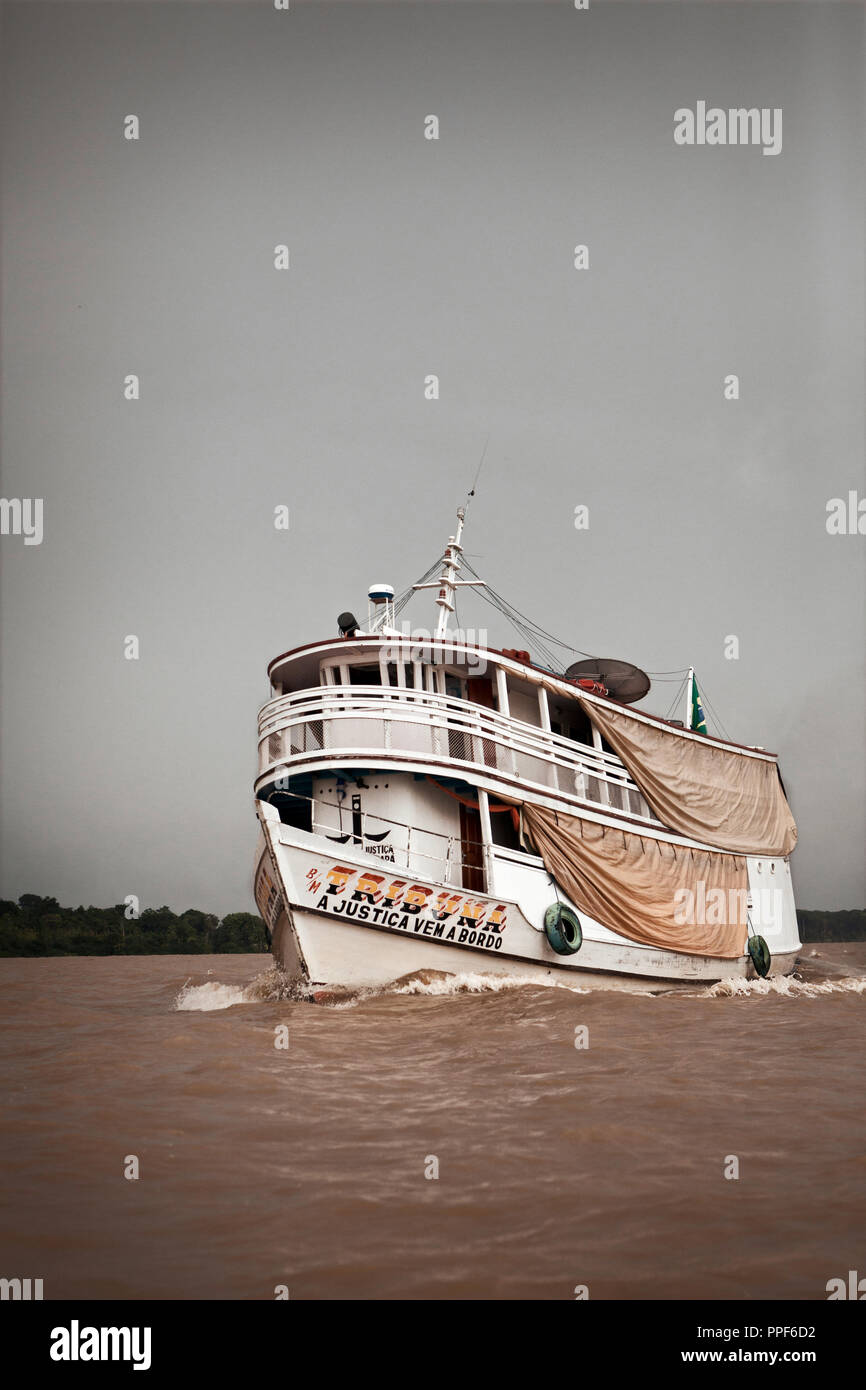 The court ship "Tribuna" at full speed in the Amazonas Delta Brazil ...