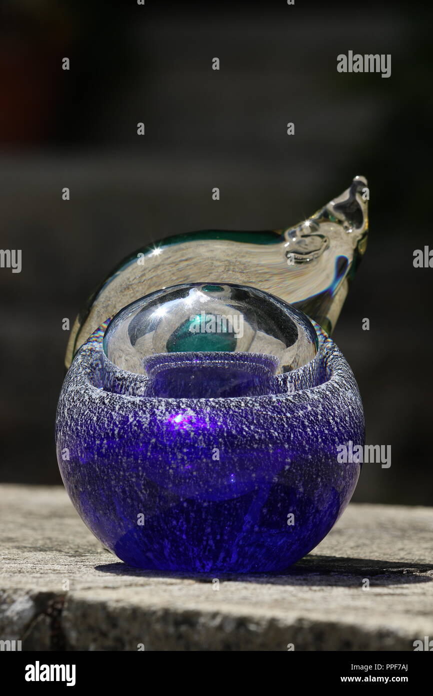 Hidden soldier hi-res stock photography and images - Alamy