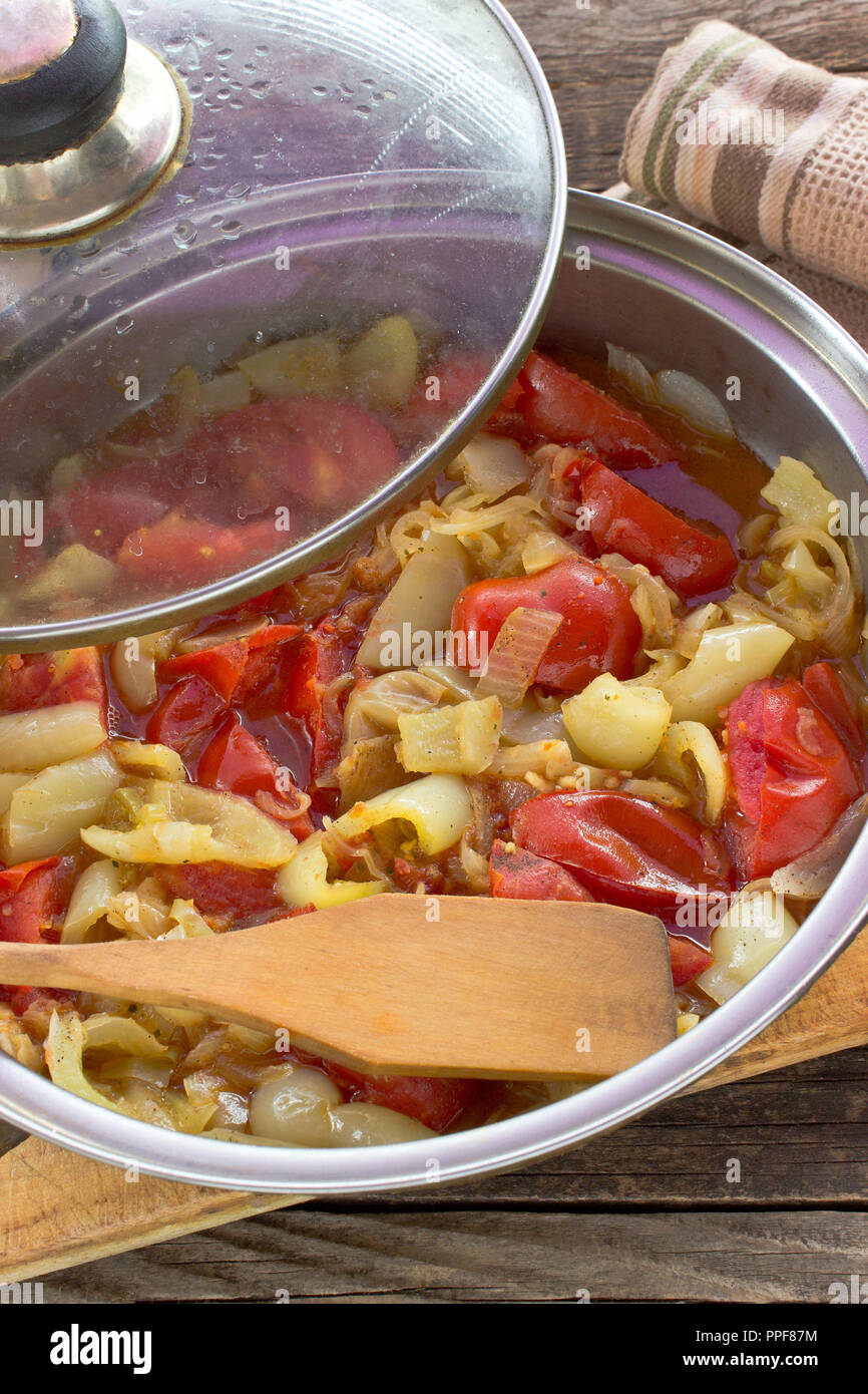Vegetable stew cooked in pan hi-res stock photography and images - Alamy