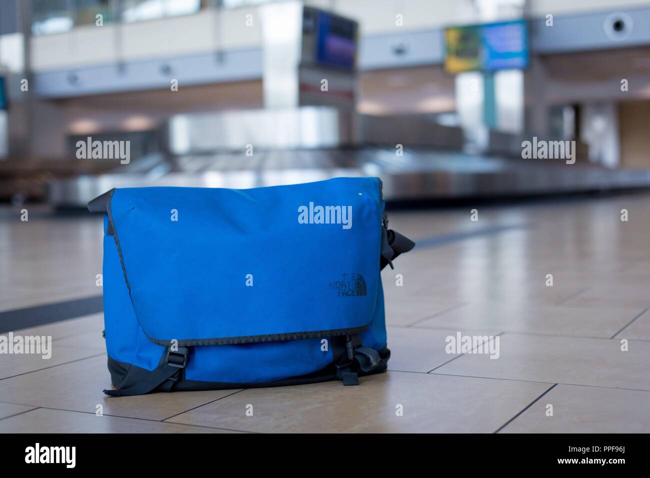 Unattended bag hi-res stock photography and images - Alamy