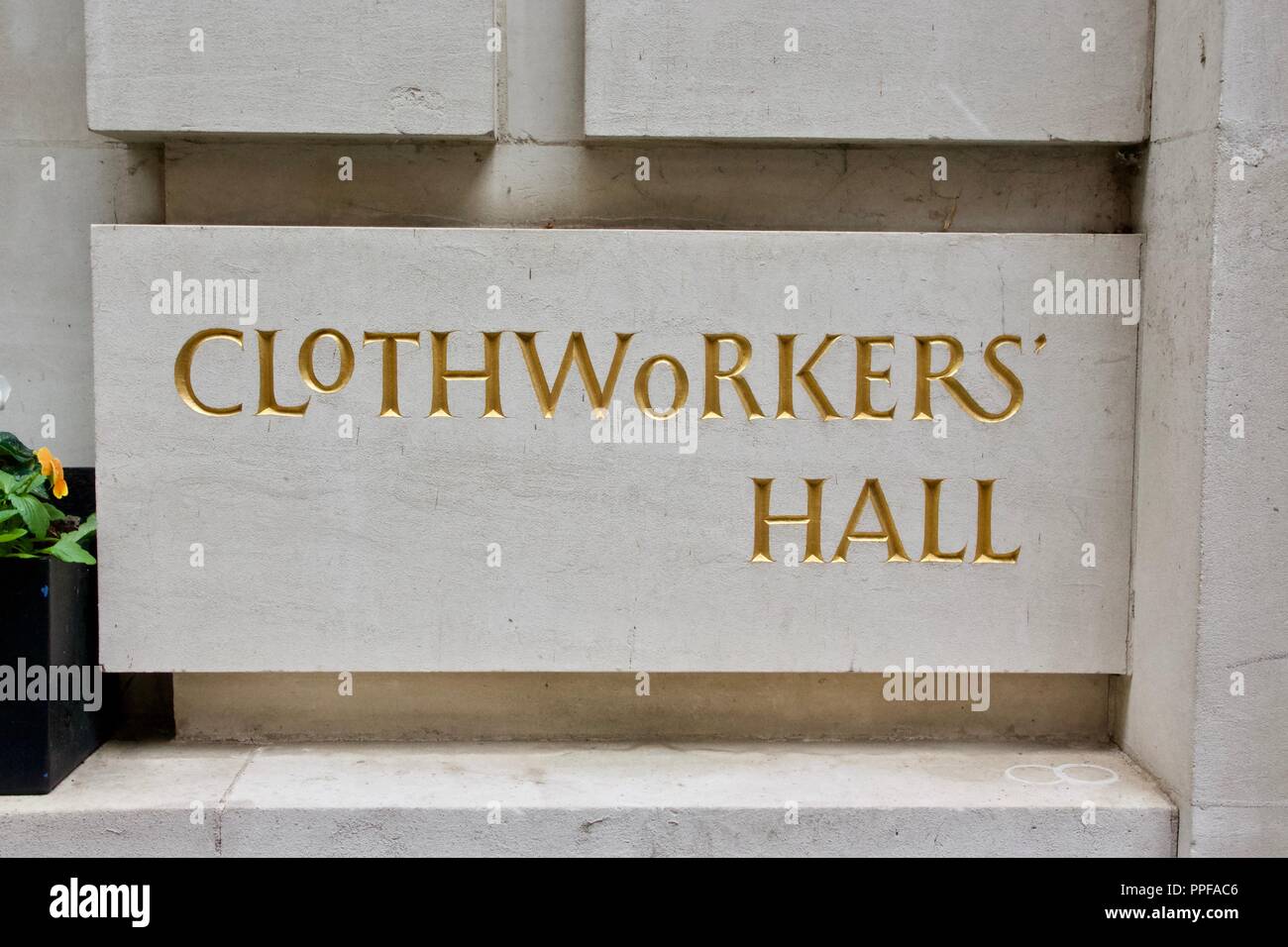 The worshipful company of clothworkers hi-res stock photography and ...