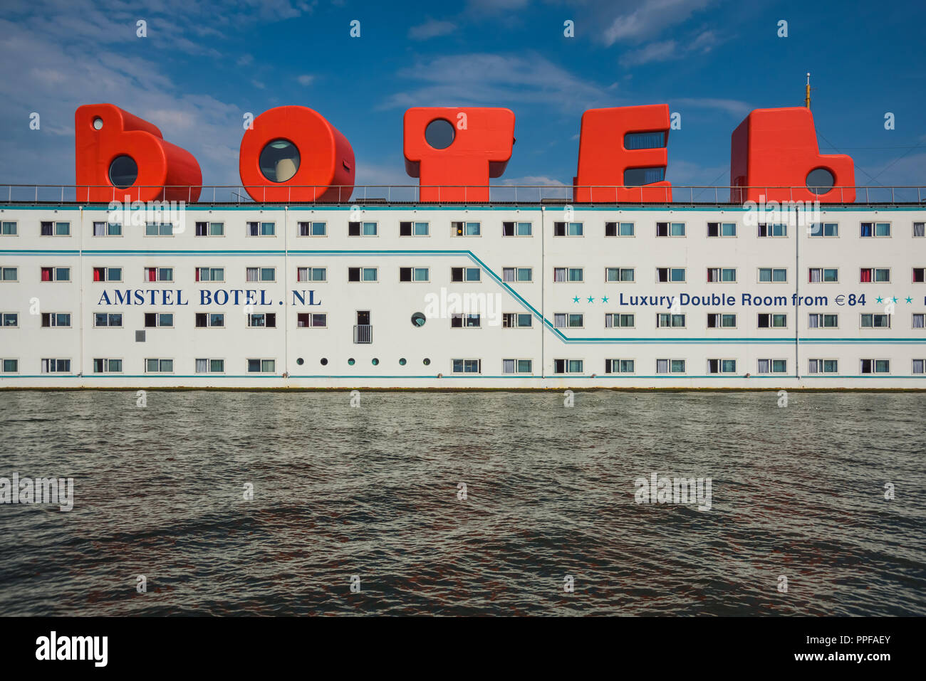 Amsterdam Noord, Hotelschiff Botel Stock Photo - Alamy