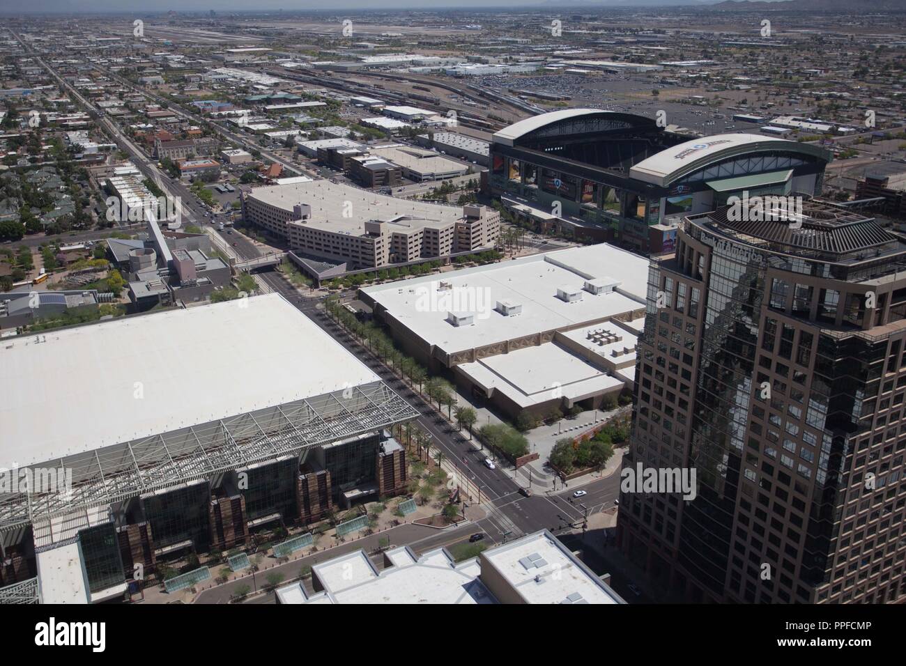 Buildings, downtown Phoenix, skyscrapers, tower, metropolis, big city ...