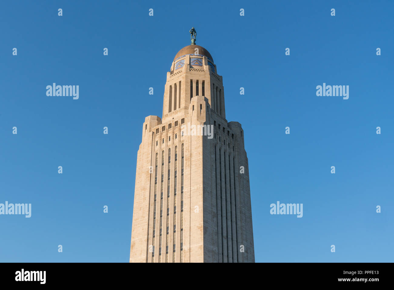 Nebraska state capitol building hi-res stock photography and images - Alamy