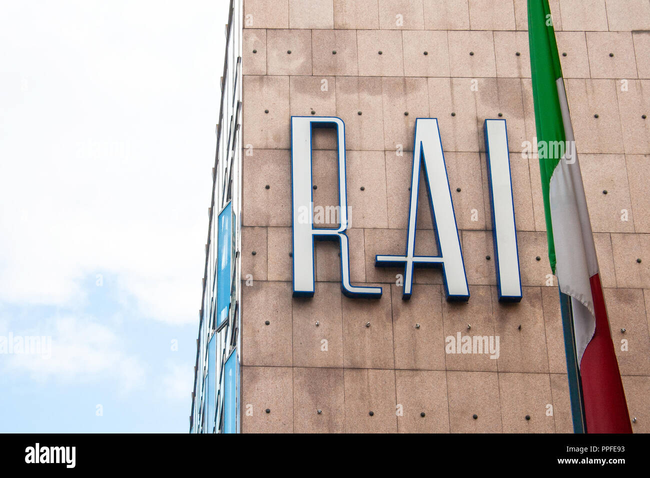 Old radio ads hi-res stock photography and images - Alamy