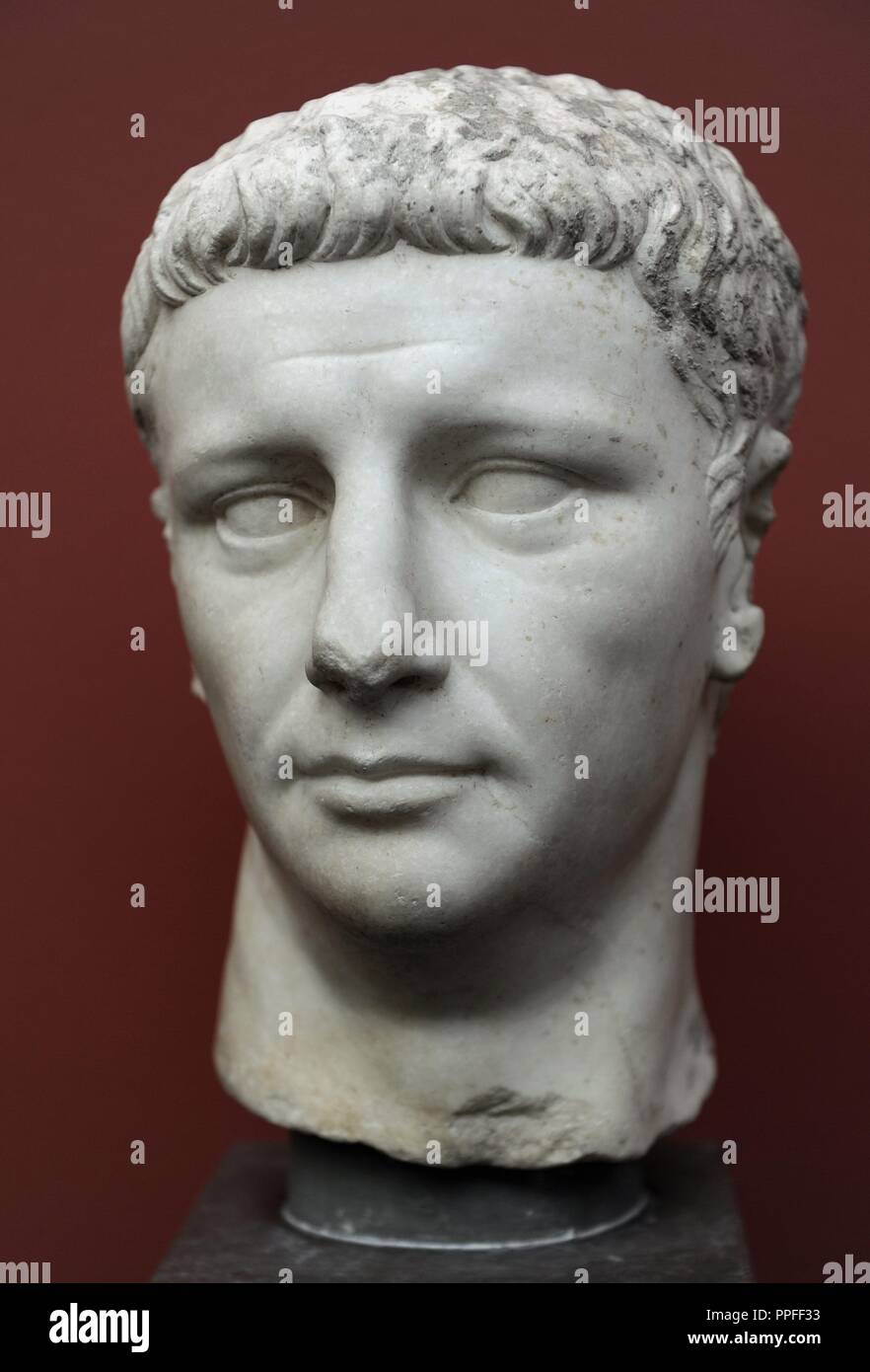 Claudio emperador hi-res stock photography and images - Alamy