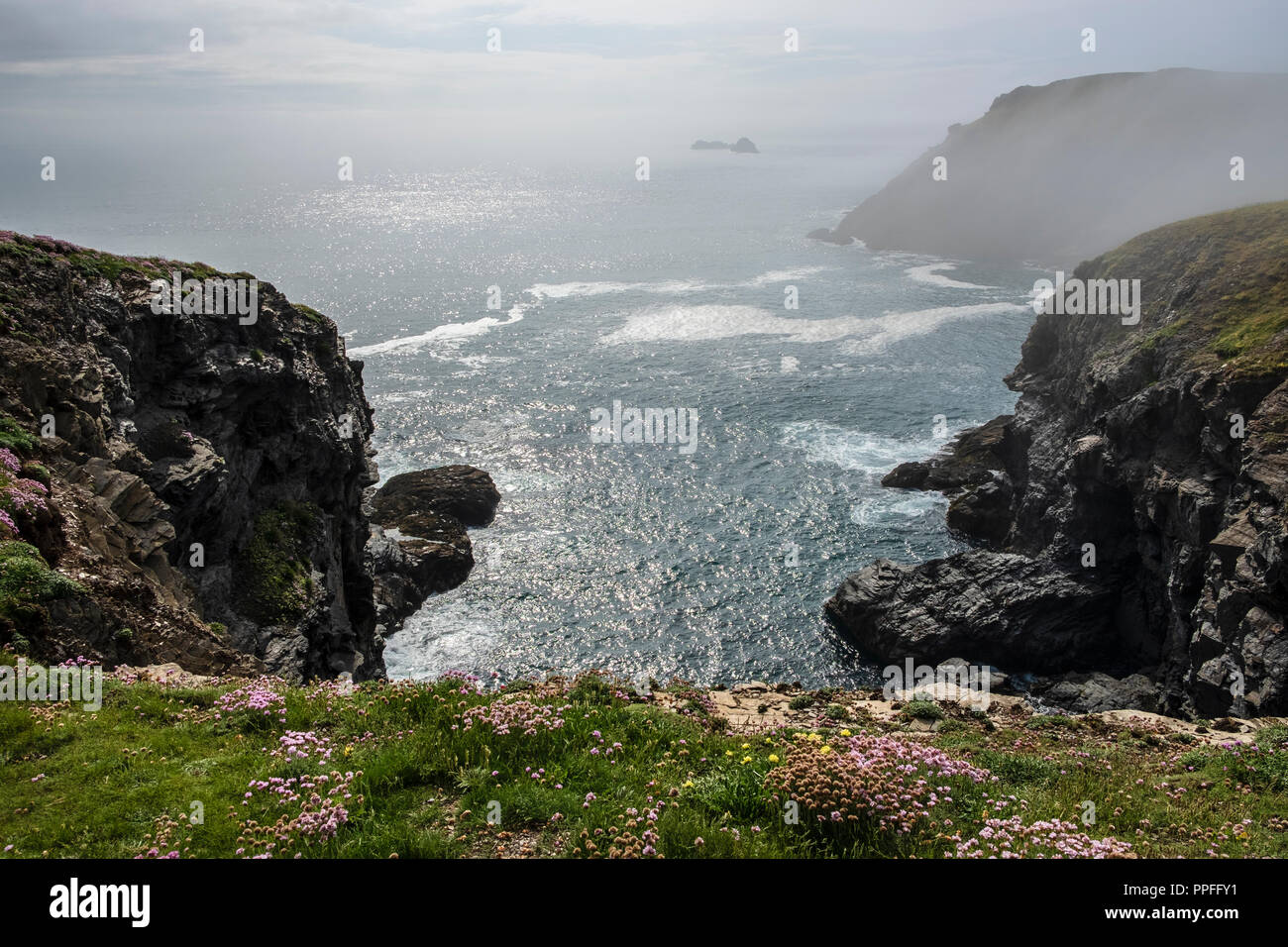 Sea mist hi-res stock photography and images - Alamy