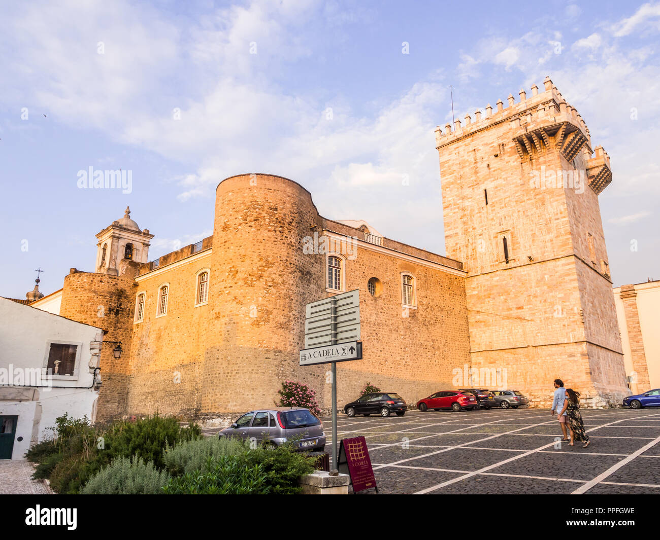 Evora portugal castle hi-res stock photography and images - Alamy