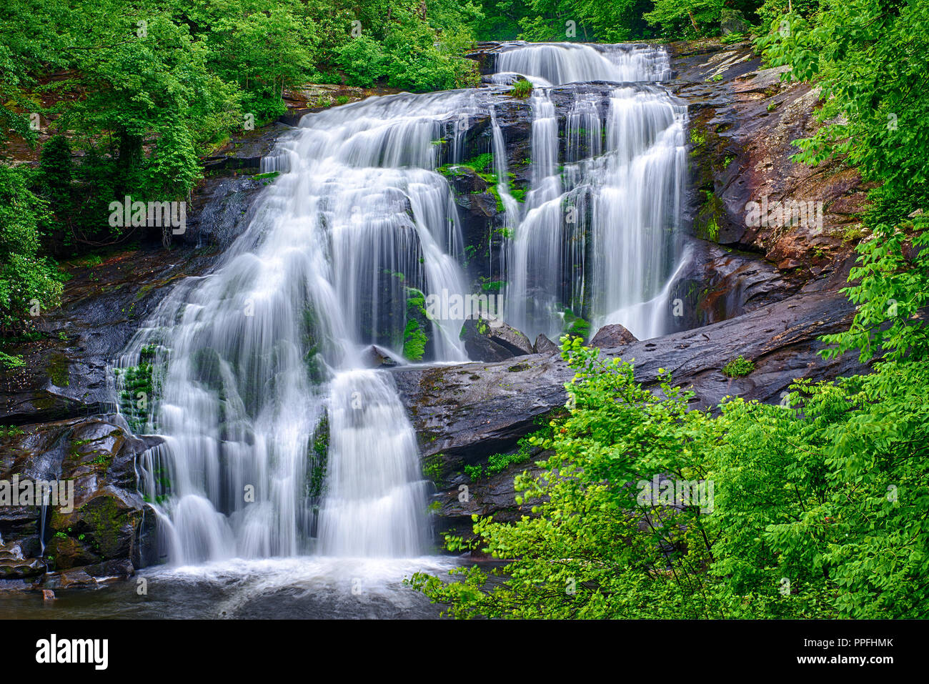 Beautiful shot park waterfall hi-res stock photography and images - Alamy