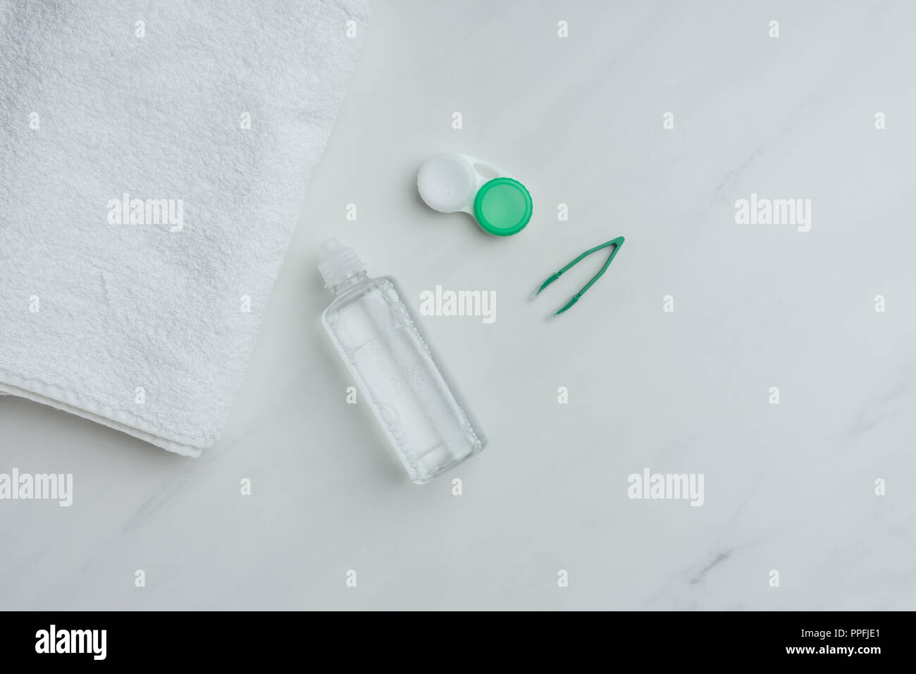 Flat lay storage hi-res stock photography and images - Alamy