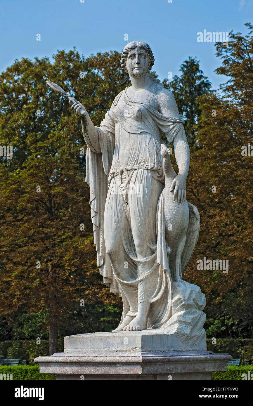 Stone figure of Juno, by Dominik Auliczek, Nymphenburg Palace, Munich ...