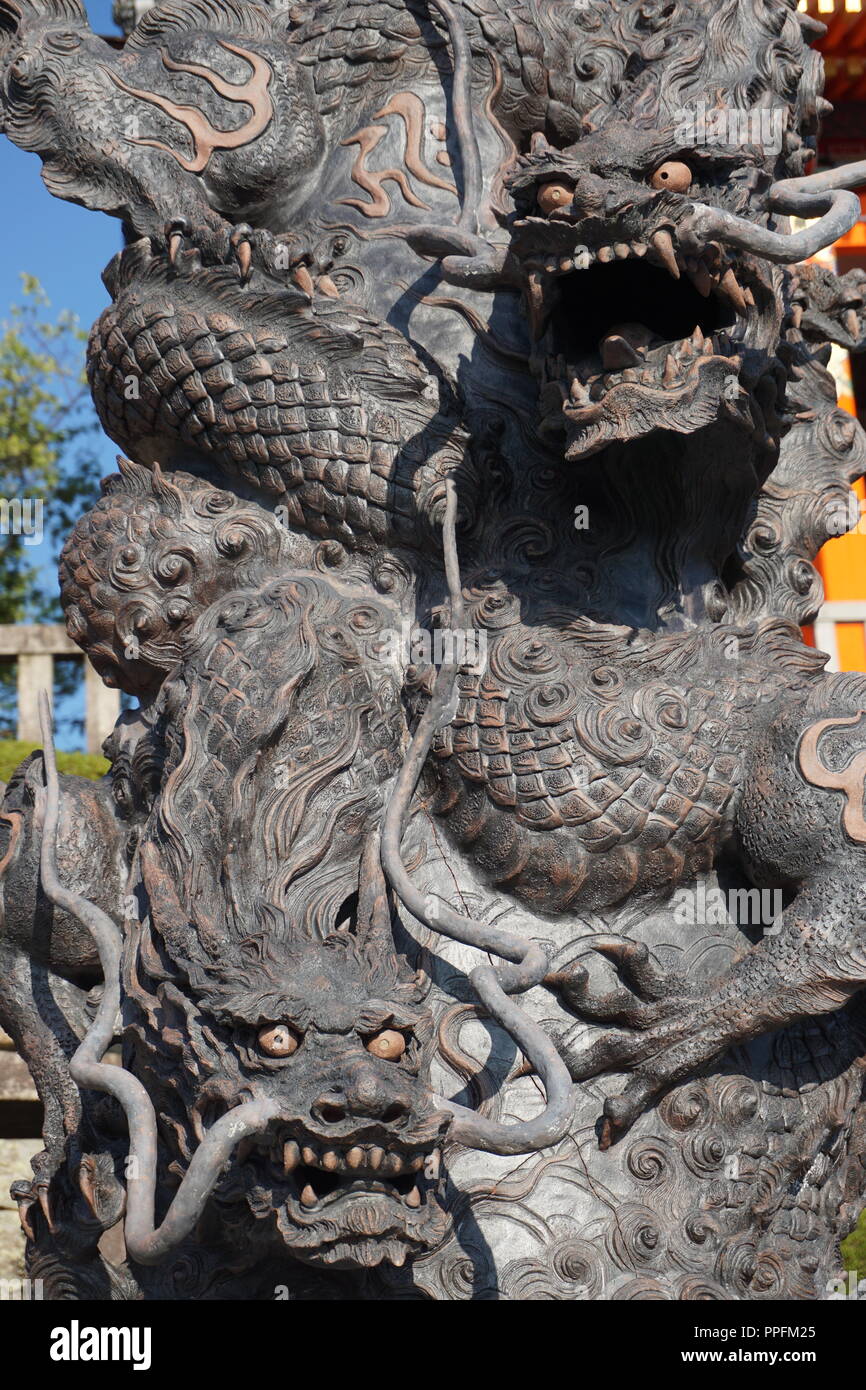 Kyoto, Japan - August 01, 2018: dragons in front of the Sai-mon west ...