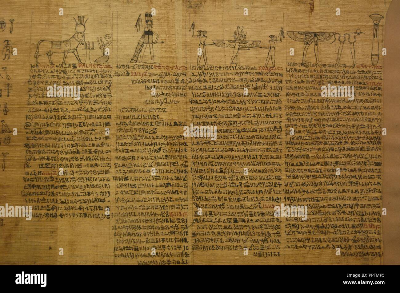 Mummification amulets hi-res stock photography and images - Alamy