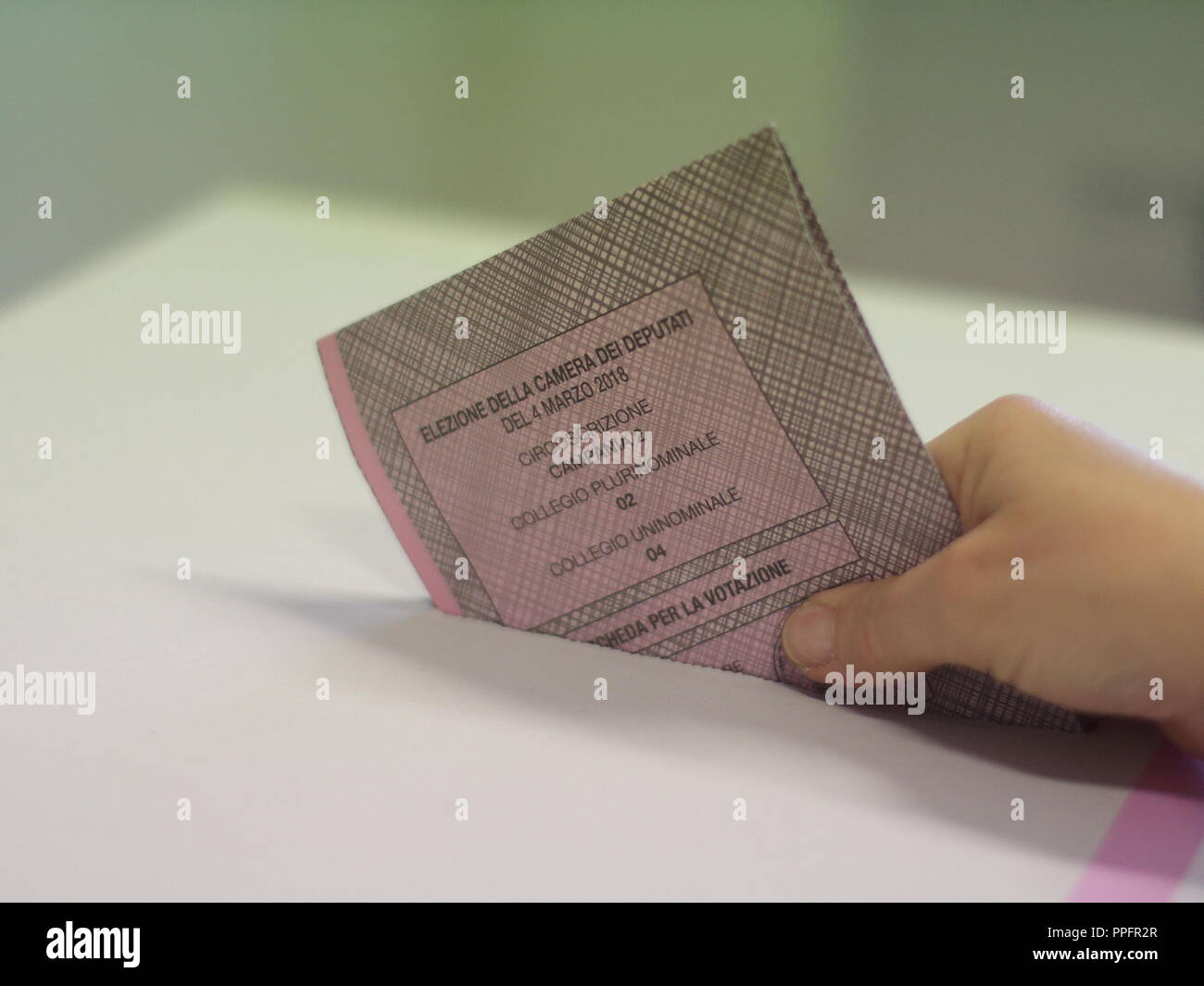 Balloting hi-res stock photography and images - Alamy