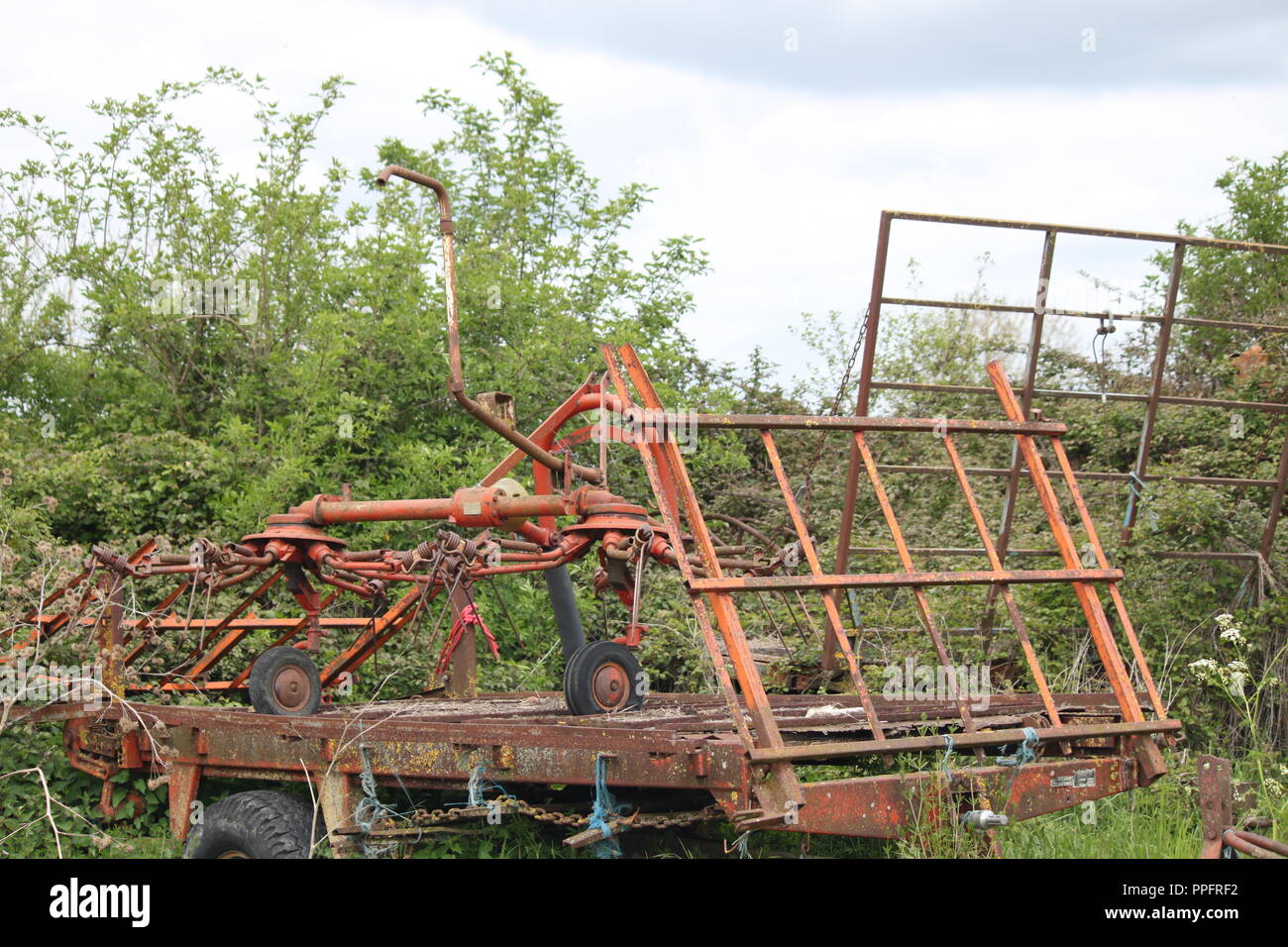 Abandoned farm machinery hi-res stock photography and images - Alamy