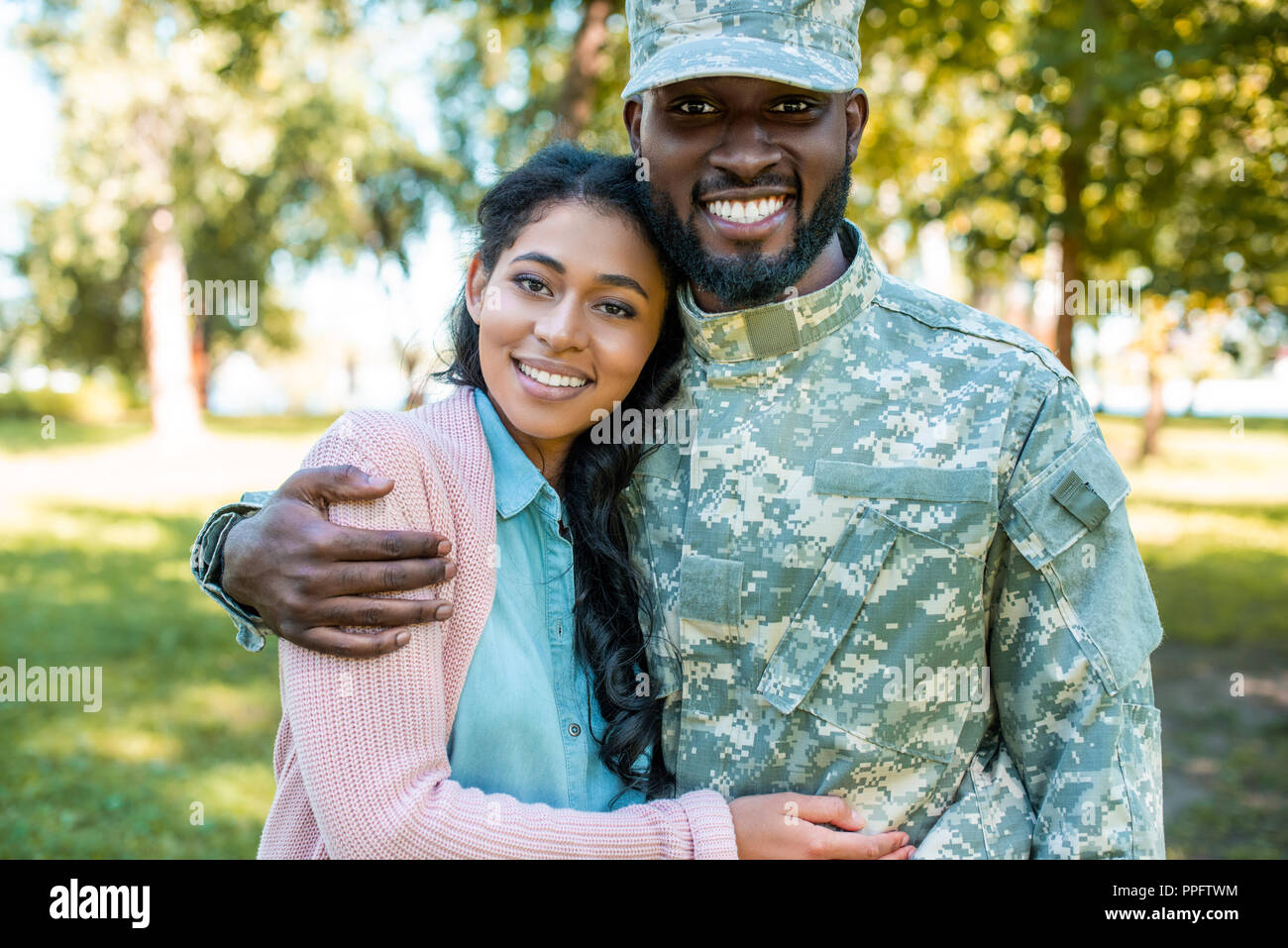 Army Girlfriend Photography