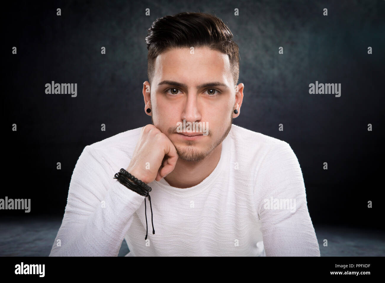 Emotionally numb hi-res stock photography and images - Alamy