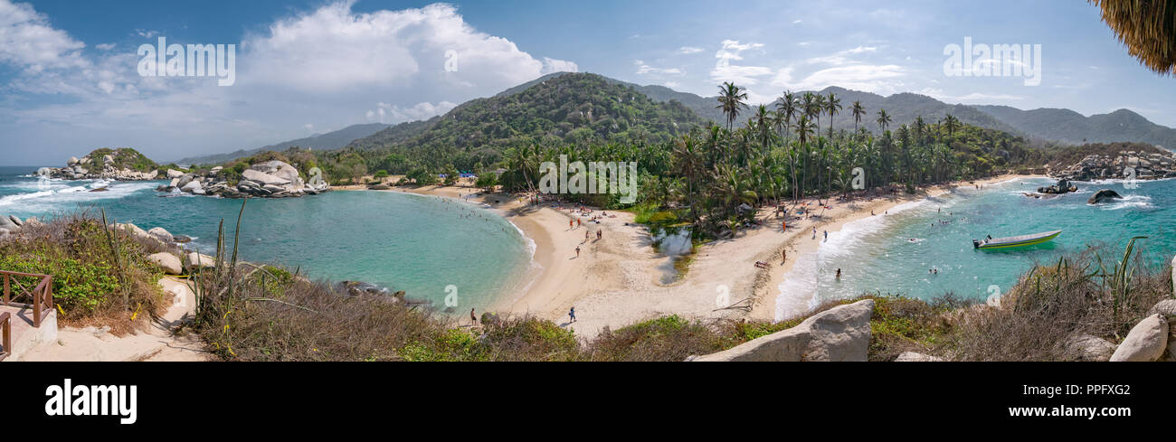 Beautiful Caribbean beach with palm trees in Tayrona National Park ...