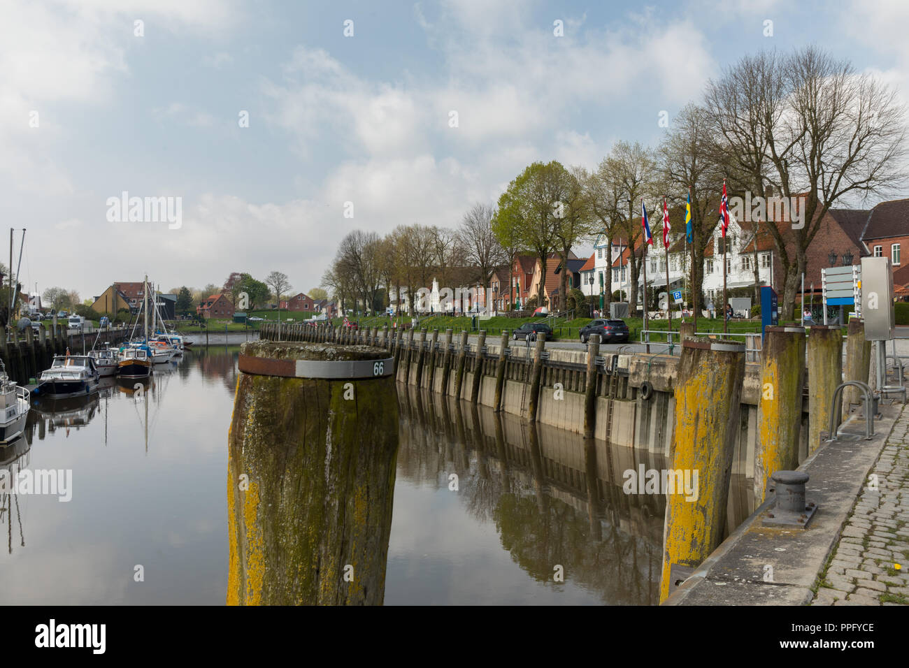 Historischer Hafen Tönning Stock Photo - Alamy