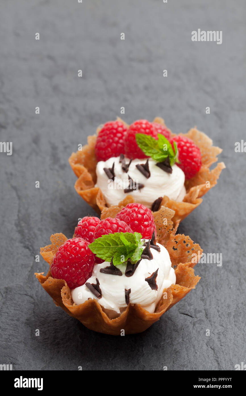 Brandy Snap Baskets High Resolution Stock Photography and Images - Alamy