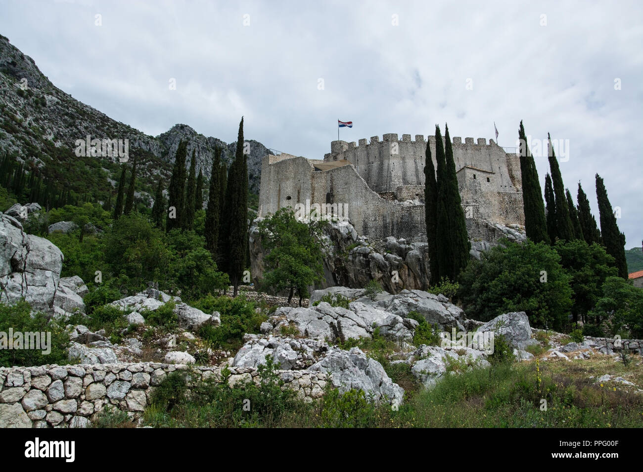 Sokol grad fortress croatia hi-res stock photography and images - Alamy