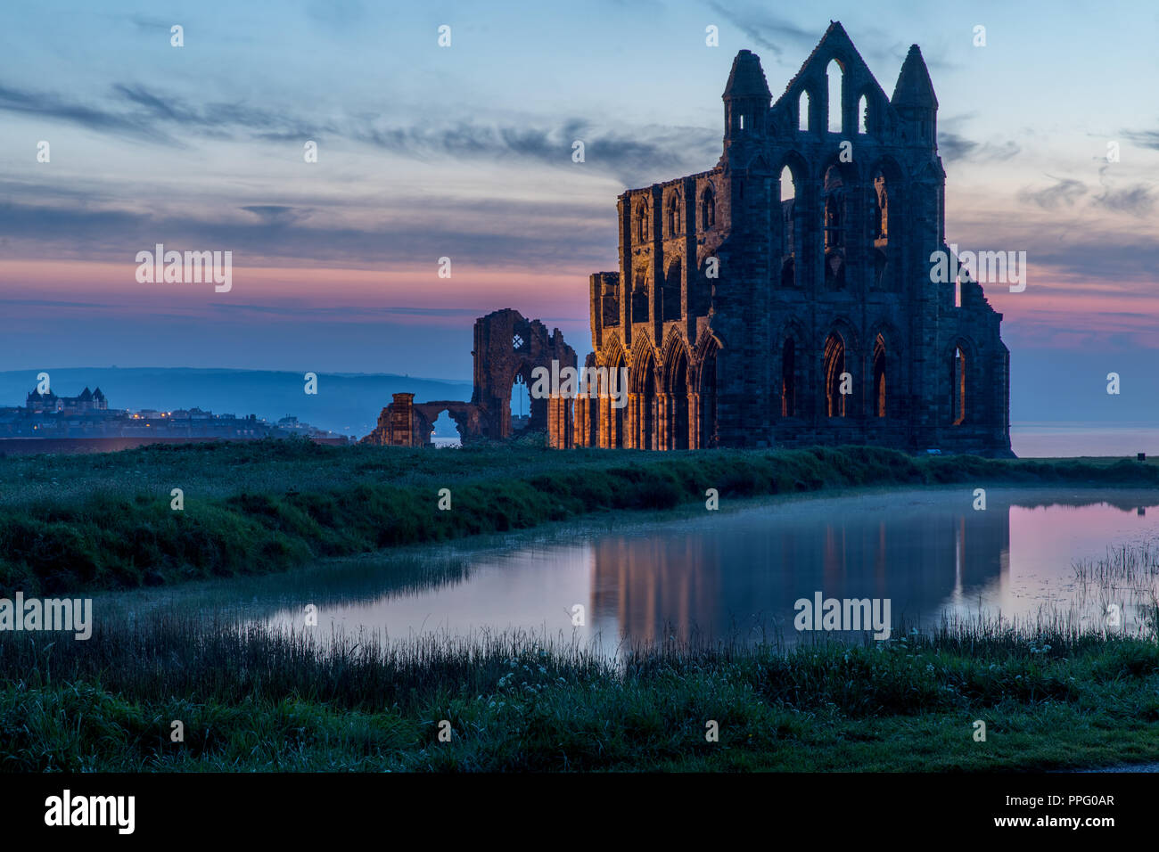 Whitby abbey sunset hi-res stock photography and images - Alamy
