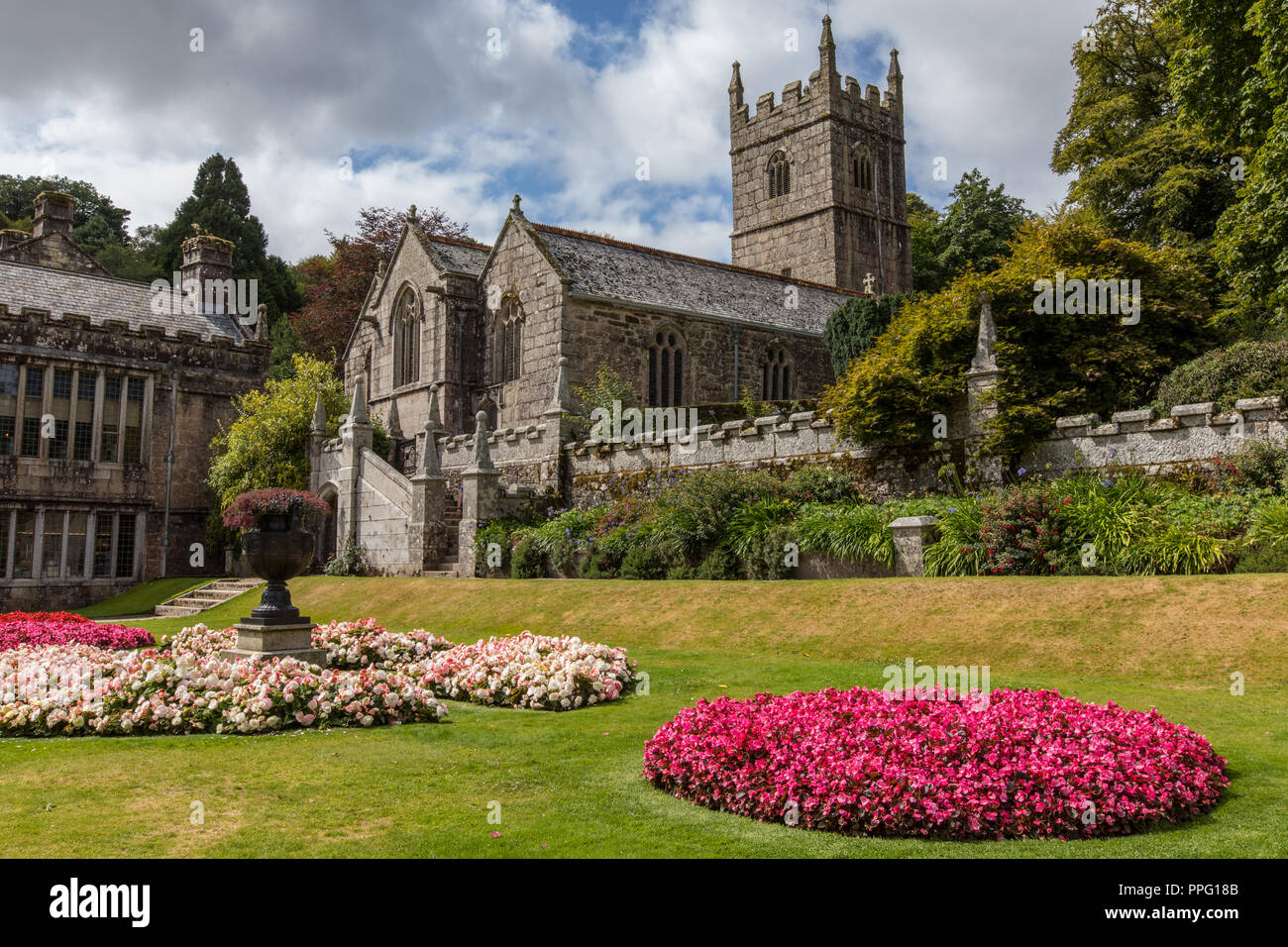 Lanhydrock gardens lanhydrock garden hi-res stock photography and ...