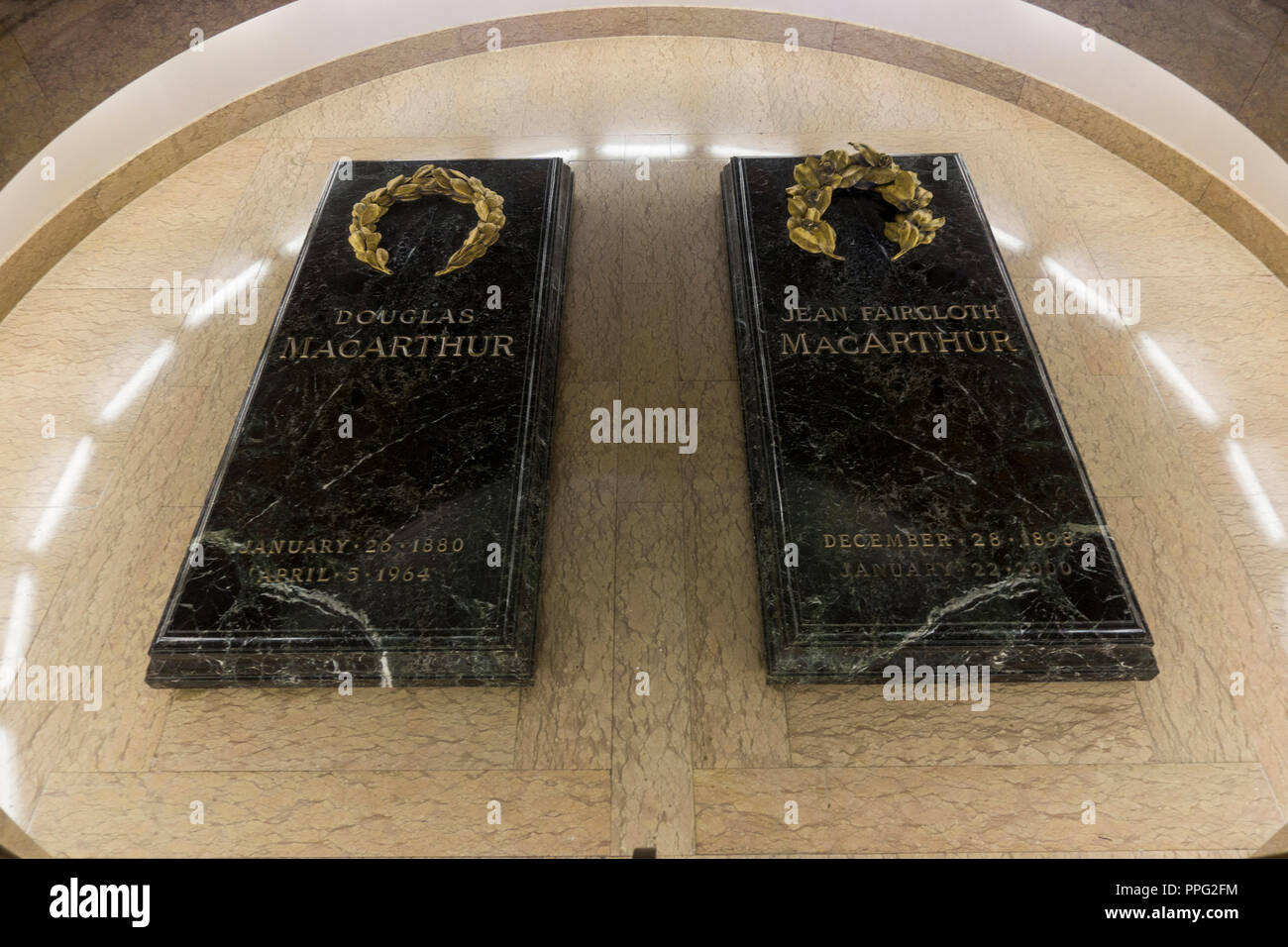 Jean macarthur hi-res stock photography and images - Alamy
