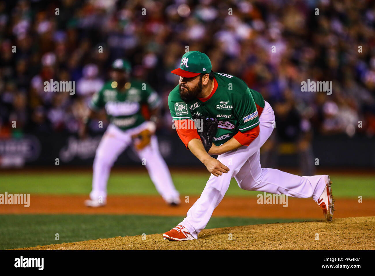 Jugadores de softbol hi-res stock photography and images - Alamy