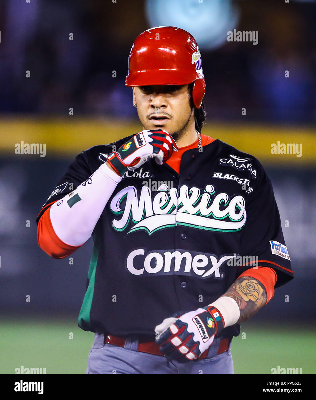 Sebastian Valle de mexico. Mexico pierde 5 carreras 4 , durante el ...