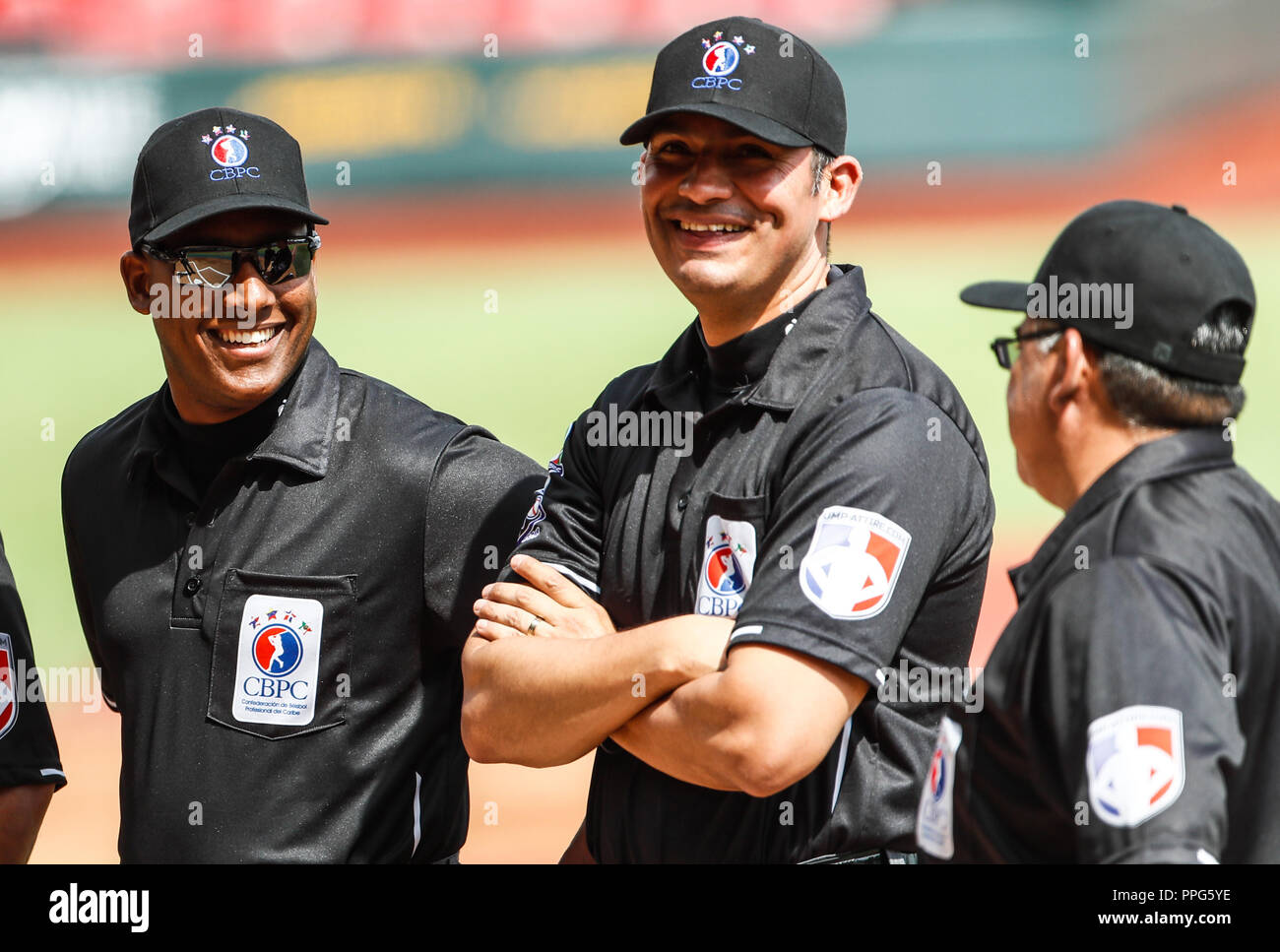 Tipo de de ampayers de la CBPC. Ampayer . Partido de beisbol de la ...