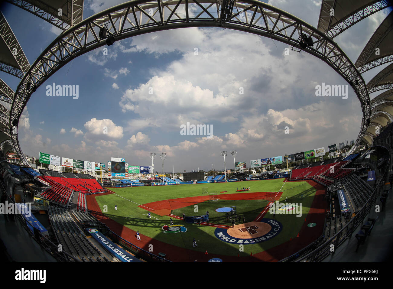 World baseball classic mexico hi-res stock photography and images - Alamy