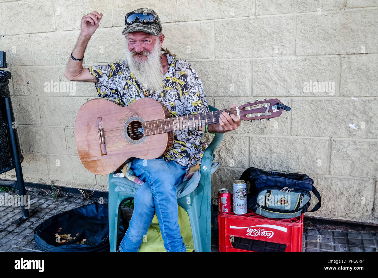 Merlin hat hi-res stock photography and images - Alamy